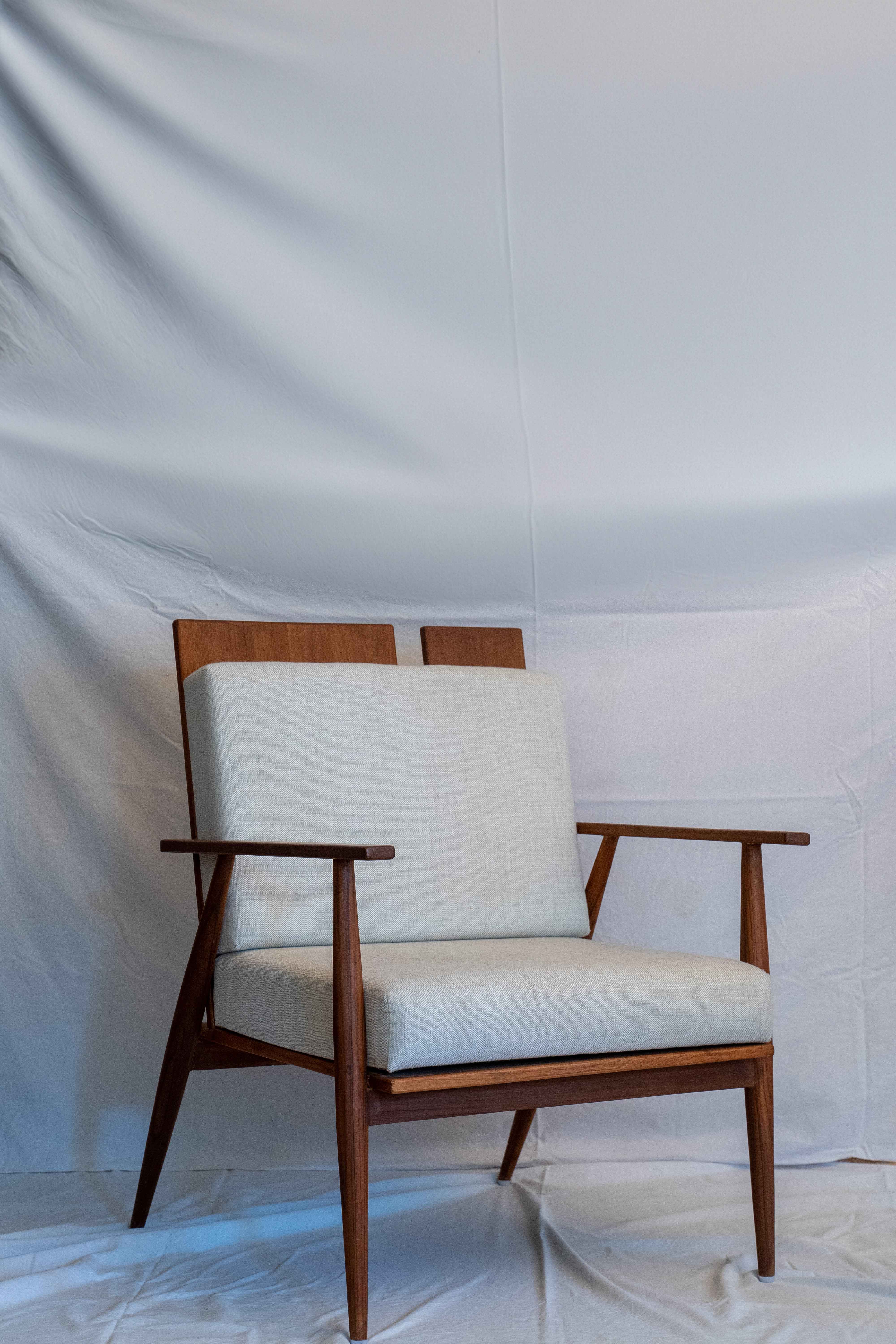 H-Block Building Chair - Durable & Stylish Seating Solution for All ...