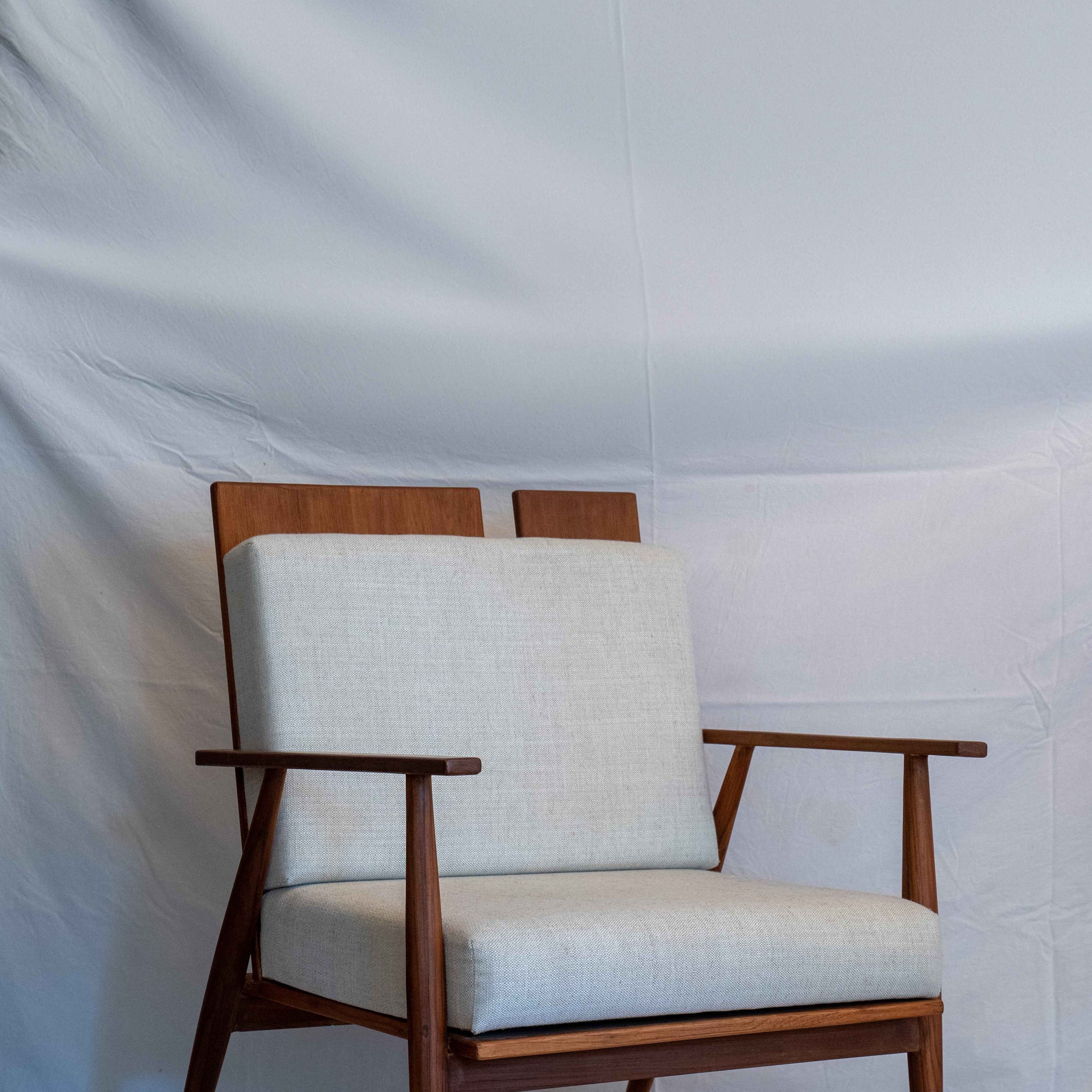 H-Block Building Chair - Durable & Stylish Seating Solution for All ...